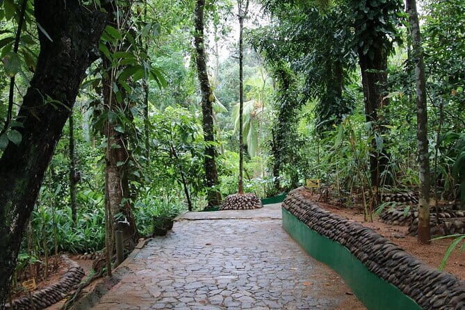Private Kandy Day Tour from Colombo - Visit to Susantha Spice and Herbal Garden
