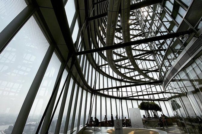 Private Layover Tour of Shanghai Top Attractions with Vegetarian Noodles - Practical Considerations