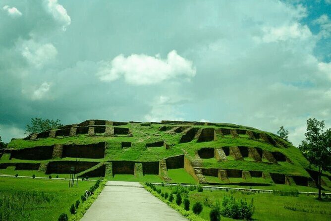 Private Luxury Varendra Odyssey 3 Day Tour - Day 1: Exploring Regal and Rural Heritage