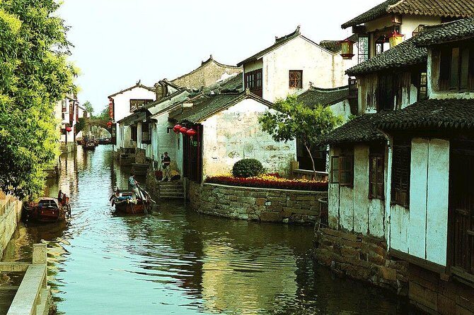 Private Luzhi Water Town Tour from Shanghai With Chinese Lunch - Introduction: What to Expect from the Luzhi Water Town Tour