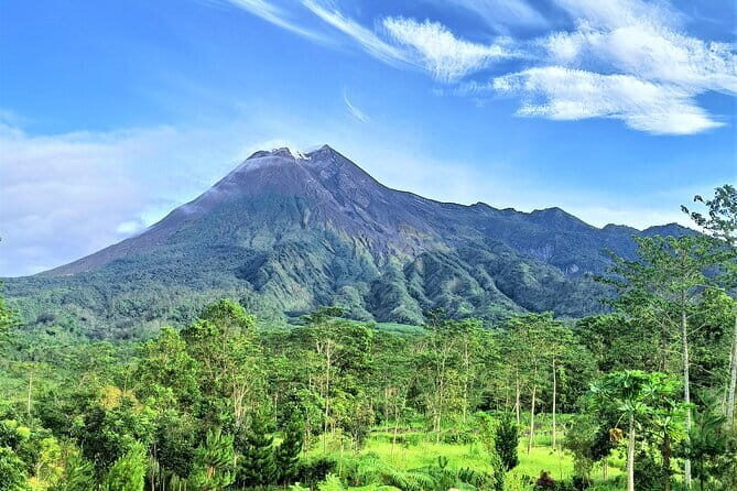 Private Merapi Volcano 4WD Jeep Tour from Yogyakarta - Who Should Consider This Tour?