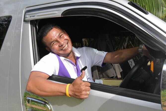 Private Minivan Transfer from Phuket Airport to Khao Lak hotels - Vehicle and Amenities