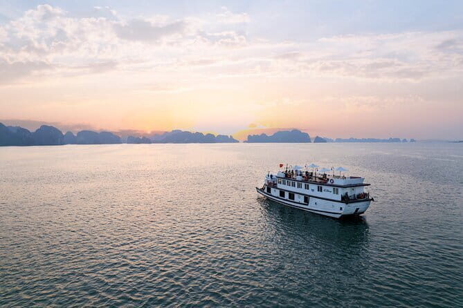 Private Multi Day Tour Halong Bay with Ba Ham Tien Ong Cruise - The Value of This Experience