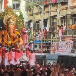 Private Mumbai 2-Day Tour Package:City + Slum & Elephanta Island. - Exploring the Green Spaces and Seaside Views