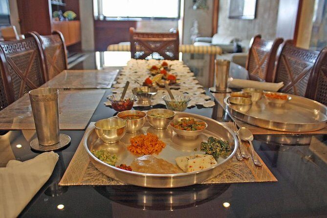 Private Mumbai Home Vegetarian Cooking Class with Crawford Market Visit and Lunch - Who Should Book This Tour?