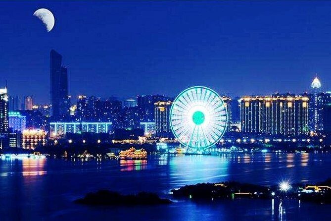 Private Night Tour of Wuxi Taihu Lake with Ferries Wheel and Nanchang Old Street - What Sets This Tour Apart