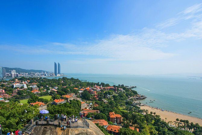 Private One Day Xiamen And Gulangyu Highlight Tour Including Lunch - Cultural and Natural Highlights on Gulangyu