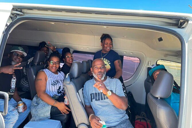 Private one-way trip from the airport to all hotels in Los Cabos - The Sum Up