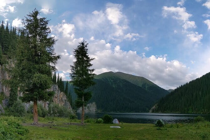 Private Outdoor Travel to Explore Kazakhstan - Day 2: Biodiversity and Vibrant Geology in Altyn Emel