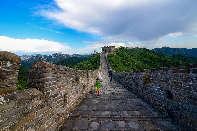 Private Round-Trip transfer: Beijing hotels to Mutianyu Great Wall - The Bottom Line