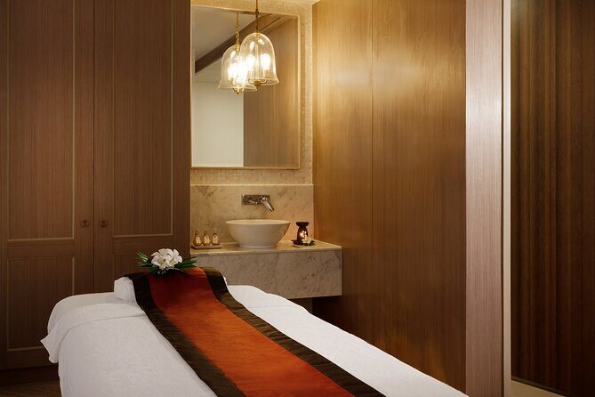 Private Royal Siam Thai Package with Thai Massage in Phuket - Location and Practicalities