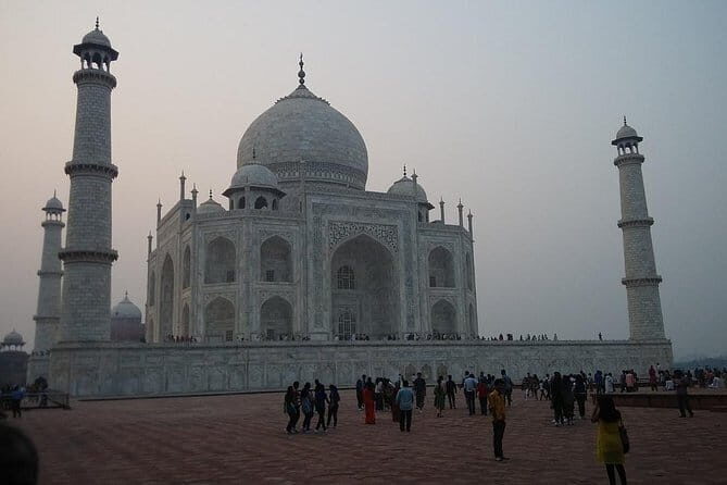 Private: Same day Taj Mahal And Agra Fort Tour By Car - Visiting the Taj Mahal: The Highlight of the Day