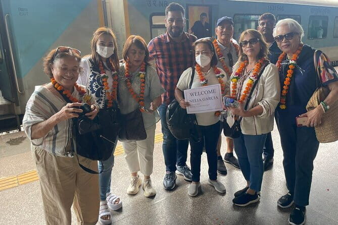 Private Same Day Taj Mahal luxury Tour By Toy Train From Delhi - Key Points