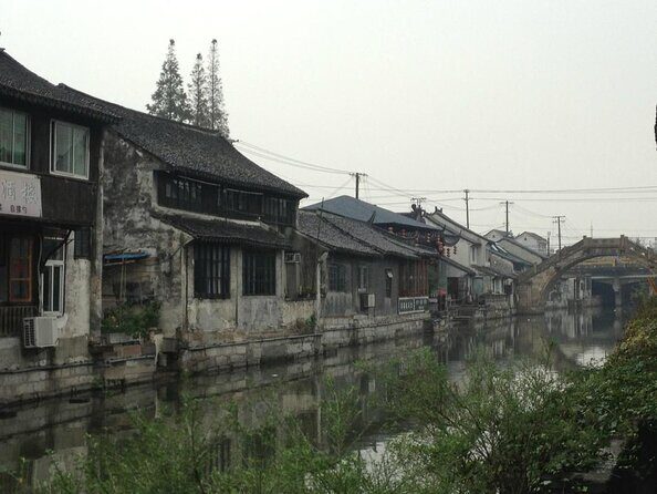 Private Shanghai Layover Tour to Fengjing Water Town with Lunch Option - How Does It Value Out?