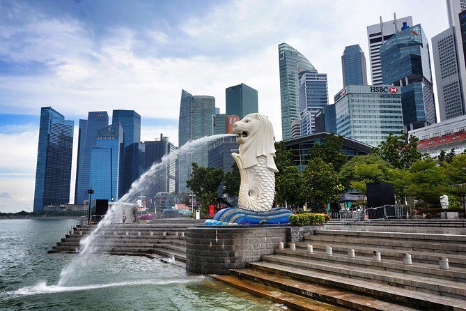 Private Singapore Airport Layover Walking Tour - Gardens By The Bay & Raffles Hotel