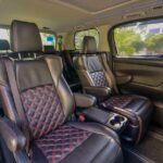 Private Singapore Departure in Mini Van from Hotel to Changi Airport - Who Should Consider This Service?