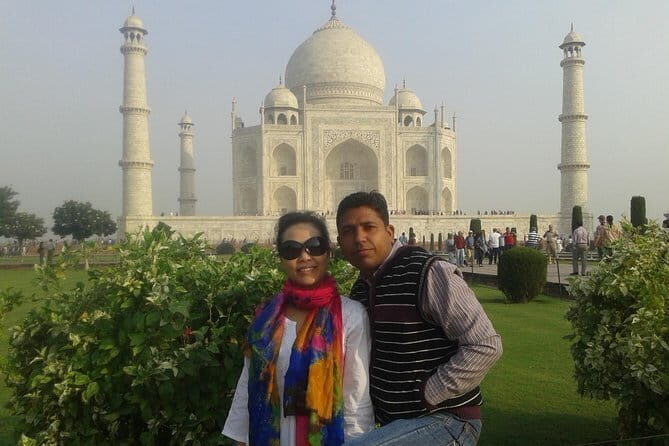 Private sunrise Taj Mahal & Agra Tour from Delhi - Key Points