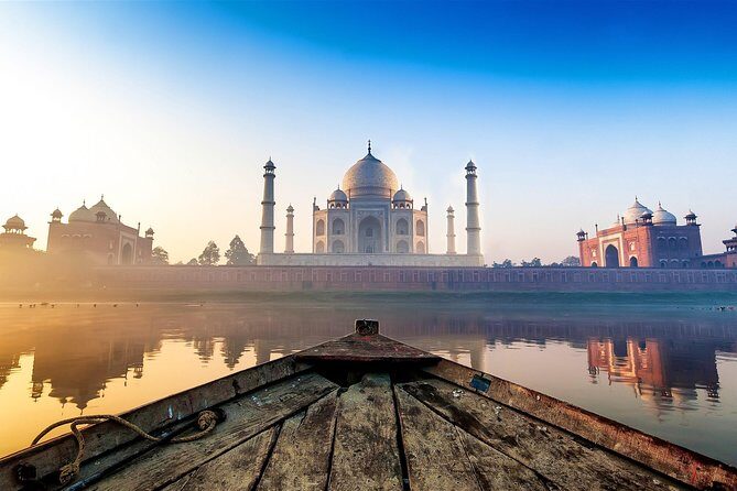 Private Sunrise Taj Mahal Tour from Delhi By Car All Inclusive - Who Should Consider This Tour?