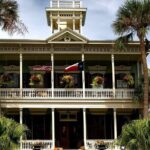 Private SUV Shuttle Hobby Airport to Galveston for Up to 6 Adults - Who Is This Service Best Suited For?