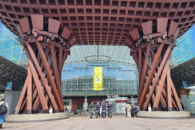 Private Tailored Kanazawa Highlights Tour with a Local - Who Will Love This Tour?