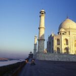 Private Taj Mahal and Agra Tour from Gurugram(Gurgaon) by Car - Starting Point: Gurugram to Agra