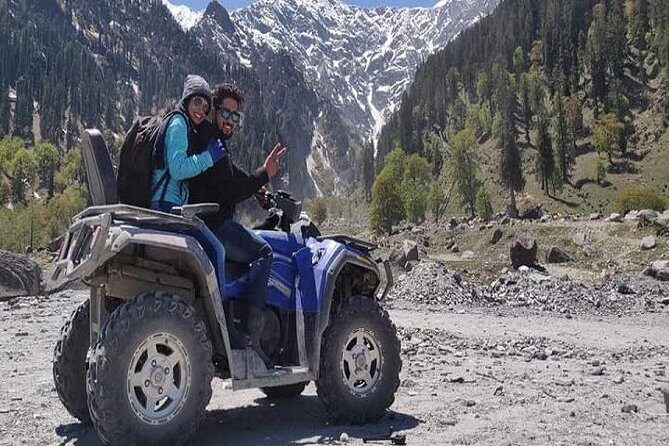 Private Taj Mahal With Shimla Manali Tour AC Car Guide Sightseeing With Meal - Authentic Experiences and Traveler Feedback