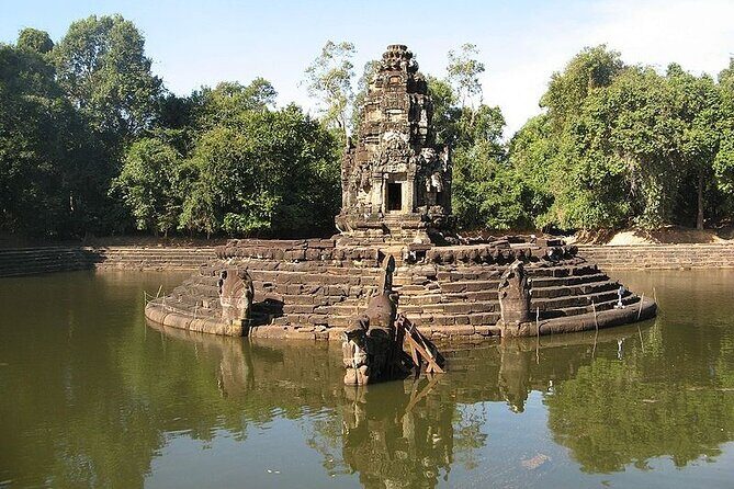 Private Taxi Siem Reap to Phnom Penh, Reliable Friendly Drivers - Who Is This Tour Best Suited For?