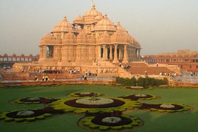 Private Tour: Akshardham Temple and Spiritual Sites of Old Delhi - The Itinerary in Detail