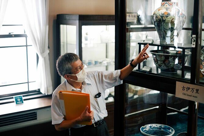 Private Tour at Award Winning Art and VIP Room - Frequently Asked Questions