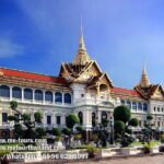 Private tour Bangkok Temple and Thai Classic Masked Show - Exploring Bangkok’s Majestic Temples
