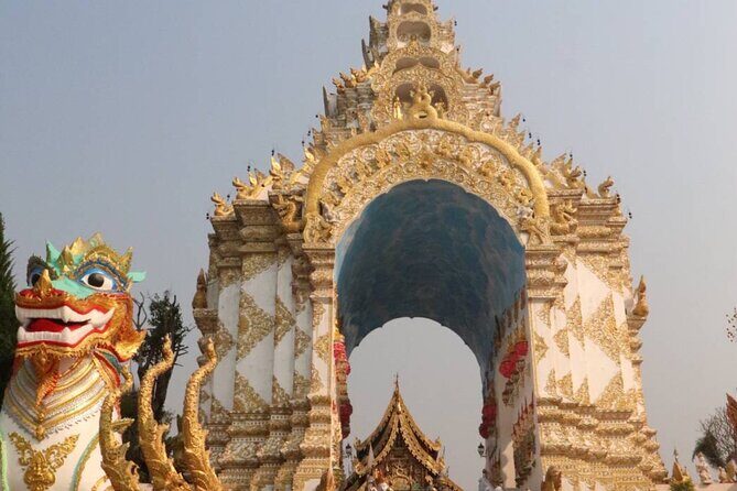 Private Tour Chiang Rai 3 Wonderful Temples & Lalitta Cafe - Frequently Asked Questions
