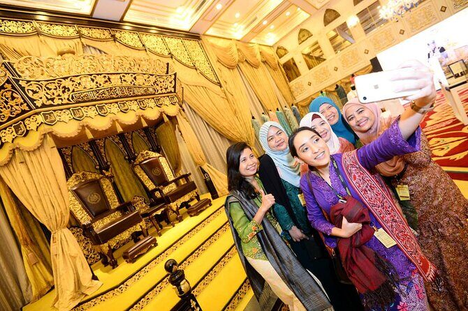 Private Tour : Discover the History, Heritage & Culture of Malaysia - The Transportation and Overall Experience