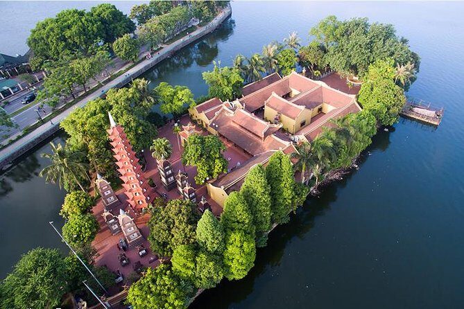 Private Tour Hanoi Highlights - Bat Trang Village - Pottery Class - Who Should Consider This Tour?