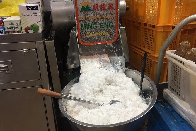 Private Tour: Lunch with the Locals. The Ultimate Singapore food tour - Kampong Glam and Arab Street: A Fusion of Cultures