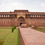 Private tour to Agra with Taj Mahal & Agra Fort - Visiting the Taj Mahal