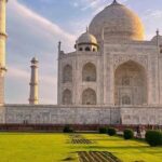 Private tour to Agra with Taj Mahal & Agra Fort by Car - The Itinerary in Detail: What to Expect from Dawn to Dusk