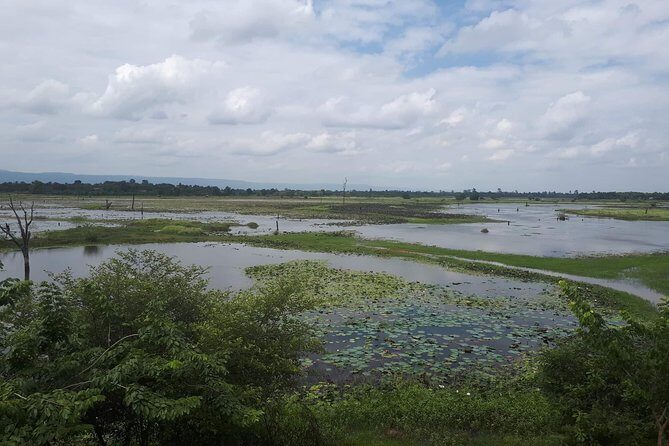Private Tour to Anlong Veng (Khmer Rouge Stronghold) - Exploring Anlong Veng: A Deep Dive