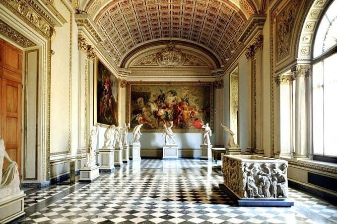 Private Tour: Walking Tour plus The Uffizi guided Tour - The Uffizi Gallery: The Art Highlight