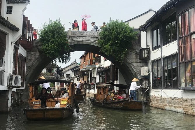 Private Tour with Zhujiajiao Ancient Town and Must-see attractions in Shanghai - Authenticity and Experiences: What Travelers Say