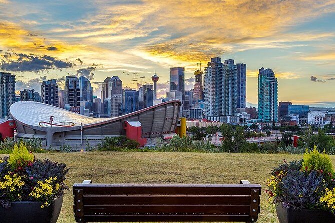 Private Transfer: Calgary Airport YYC to Calgary by Luxury SUV - Duration and Convenience