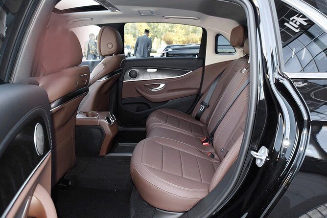 Private Transfer from Chengdu Hotel to Chengdu Shuangliu Airport - Who Is This Transfer Best Suited For?