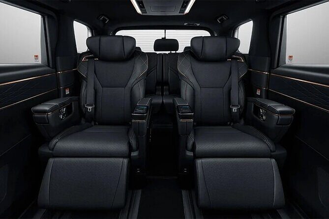 Private Transfer from Itami Airport ITM to Kyoto City by Minivan - The Practicality of a Private Transfer