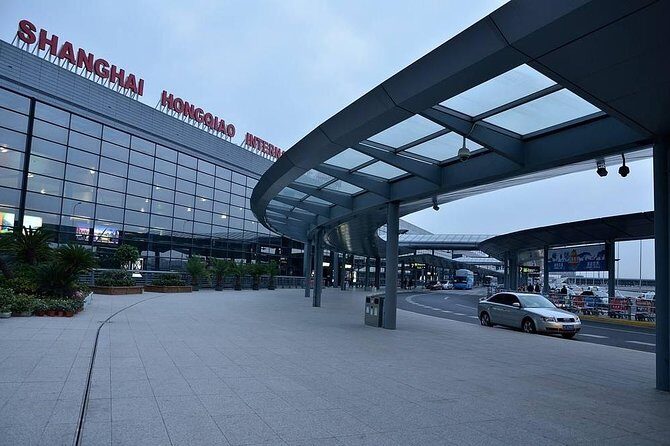 Private Transfer from Shanghai Hongqiao Airport to Shanghai City Center - Detailed Review of the Transfer Service
