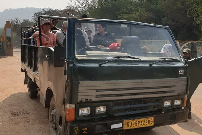 Private Transfer: Jaipur City to Ranthambore National Park India - What’s Included and What’s Not
