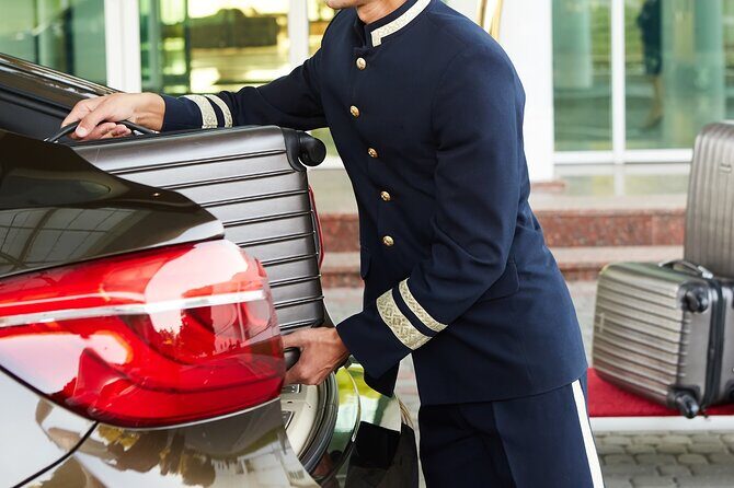 Private Transfer: Shanghai Hotels to Shanghai Hongqiao Airport - Who Would Benefit Most?