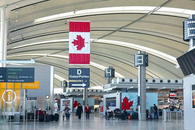 Private Transfer:- Toronto Pearson Airport to Waterloo Black Car Service - A Closer Look at the Private Transfer Service