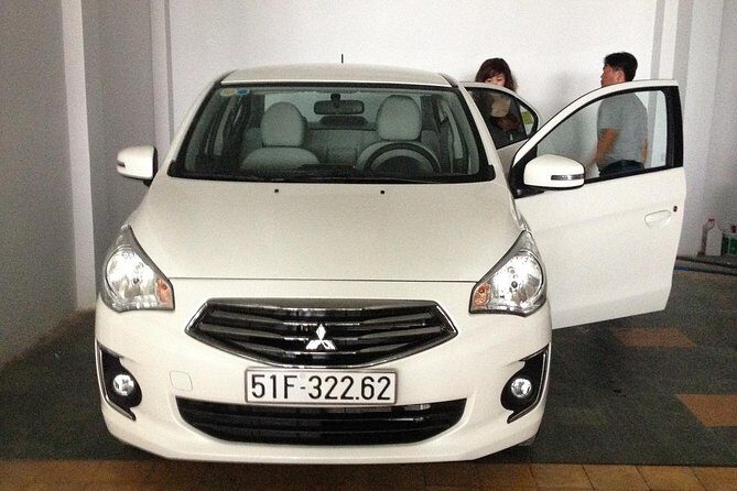 Private transport: Pick up at Ho Chi Minh Airport - Hotel - Key Points