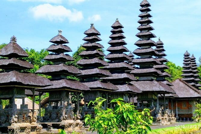 Private Ubud Tour, Sunset Tanah Lot Temple with Transfer - Exploring the Itinerary in Detail