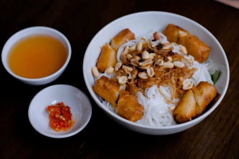 Private Vegan Food Tour By Scooter in Ho Chi Minh City - Why This Tour Excels