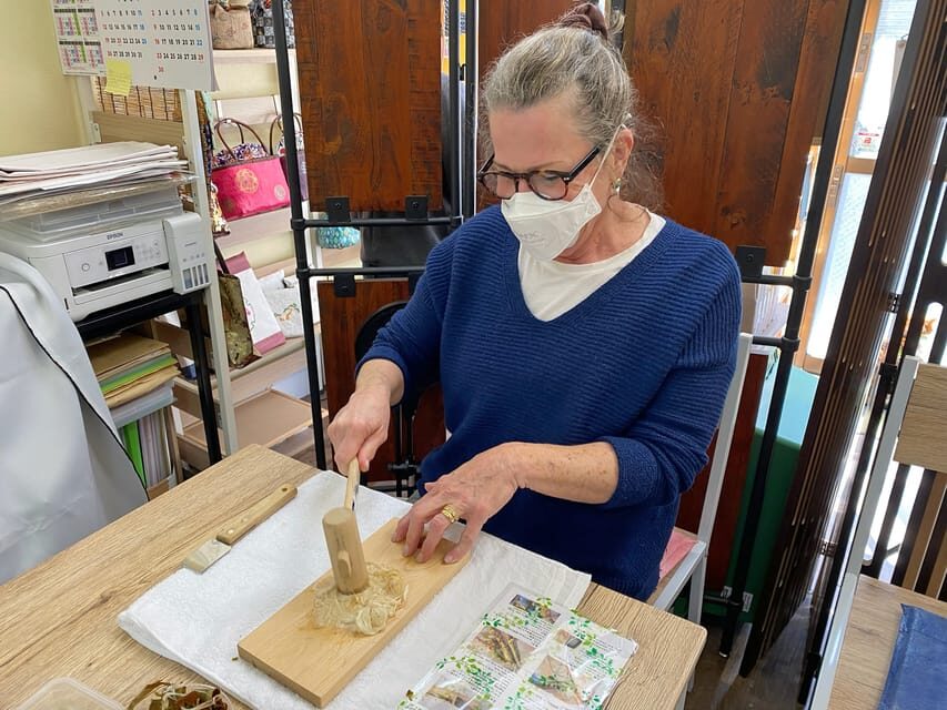 Private Workshop - Handmade Traditional Japanese Paper, Ueno - Creating a Sense of Authenticity and Personal Connection